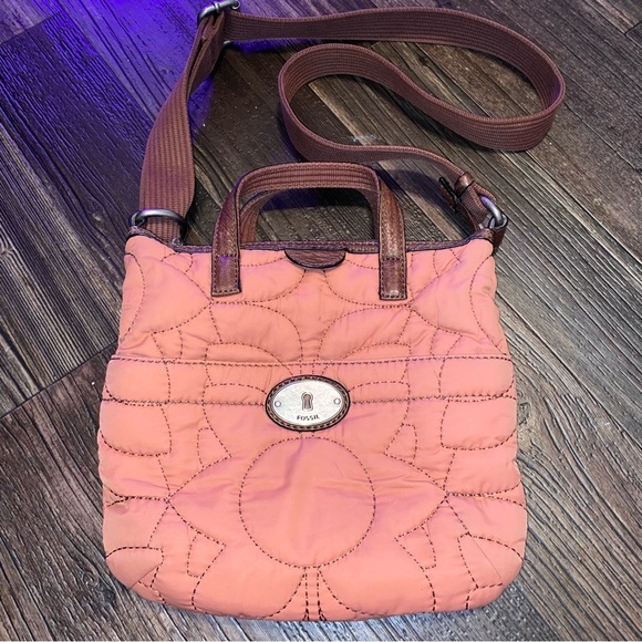 Fossil | Bags | 275 Fossil Keyper Quilted Crossbody Satchel Purse ...